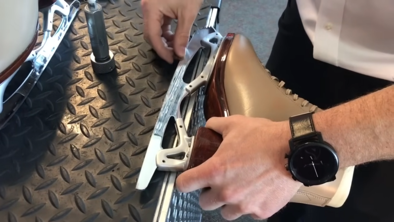 How to Sharpen Your Ice Skates Like a Professional