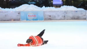 Beginner’s Guide to Ice Skating: 9 Tips to Master the Basics in 2024